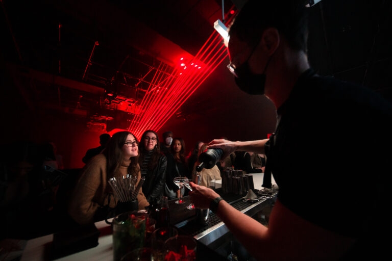 ARTECHOUSE XR BAR | ARTECHOUSE